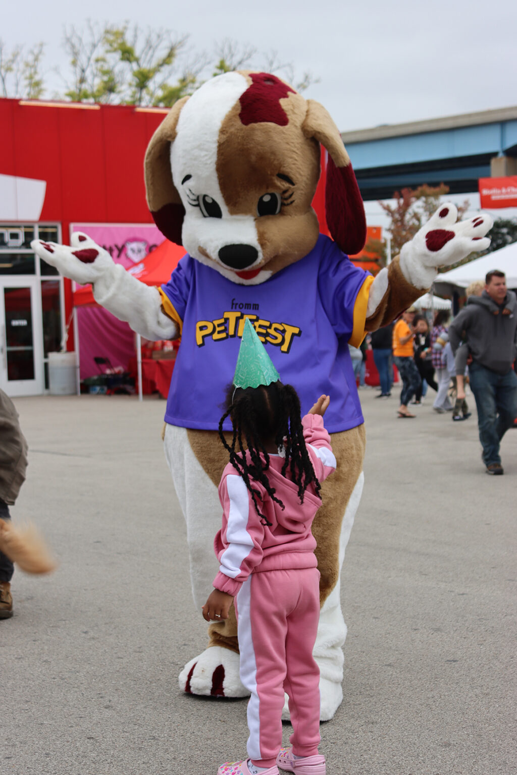 How to be a Mascot Handler - Olympus Mascots